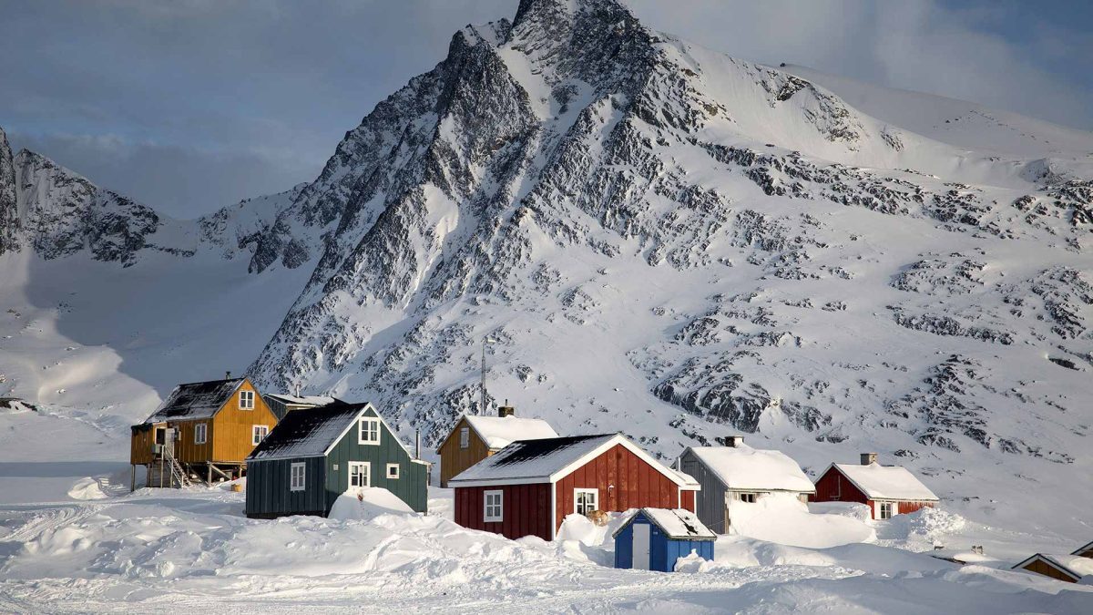 Top 6 Coldest Countries In The World - Moon 10