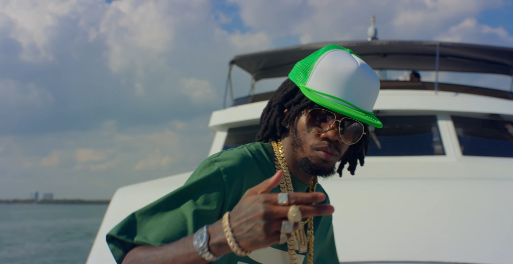 Dancehall Artiste Alkaline Releases 'Earn Your Way' Music Video - Moon 10